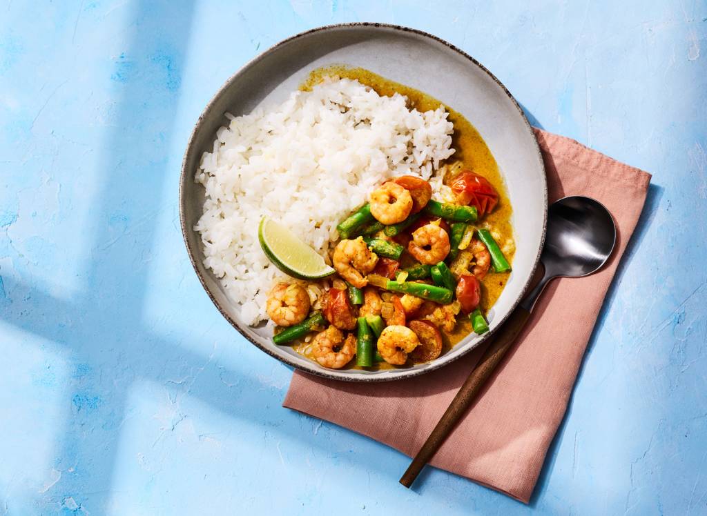Gele curry met garnalen en rijst recept - Allerhande | Albert Heijn