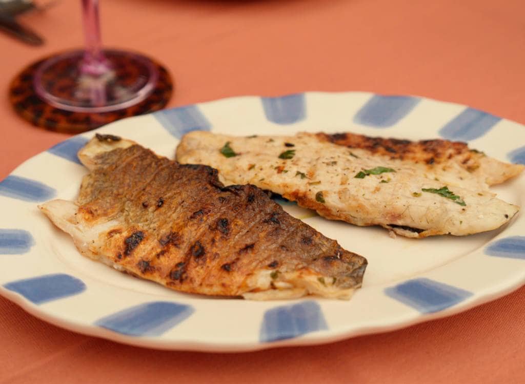 Zeebaarsfilet van de BBQ recept - Allerhande | Albert Heijn