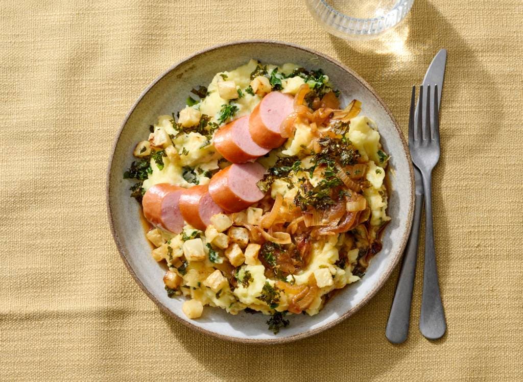 Knolselderijstamppot en rookworst recept - Allerhande | Albert Heijn